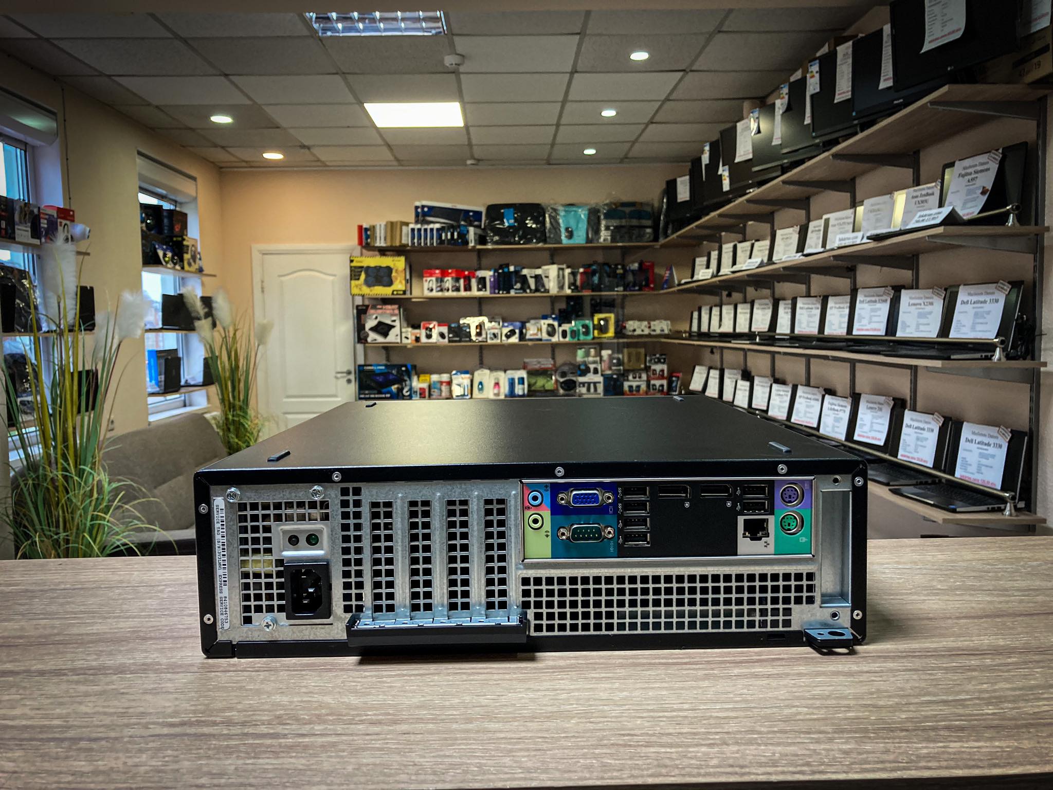 DATORU TEHNIKAS servisa centrs